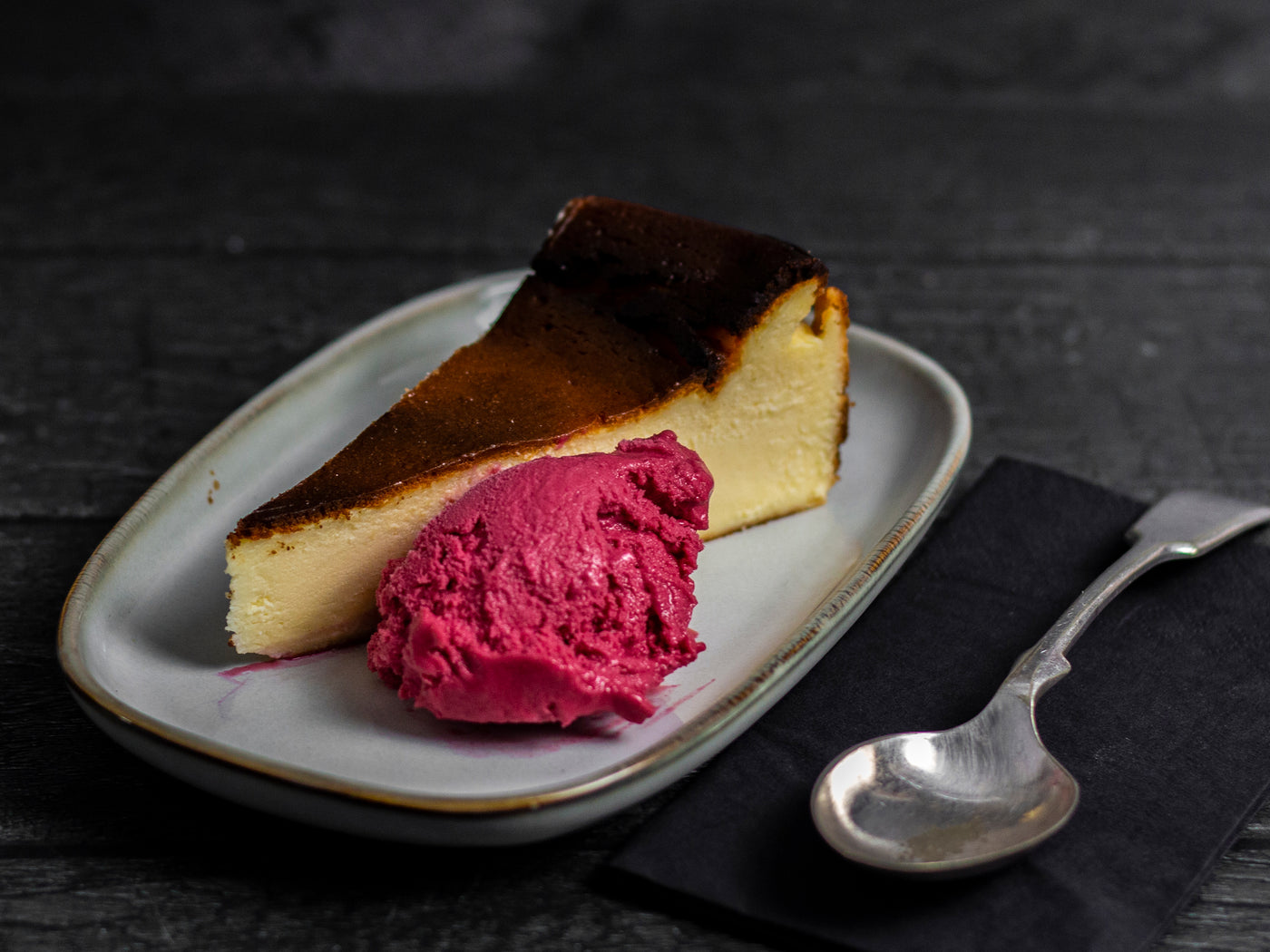 Wholesale handmade Burnt Basque Cheesecake | Cakesmiths